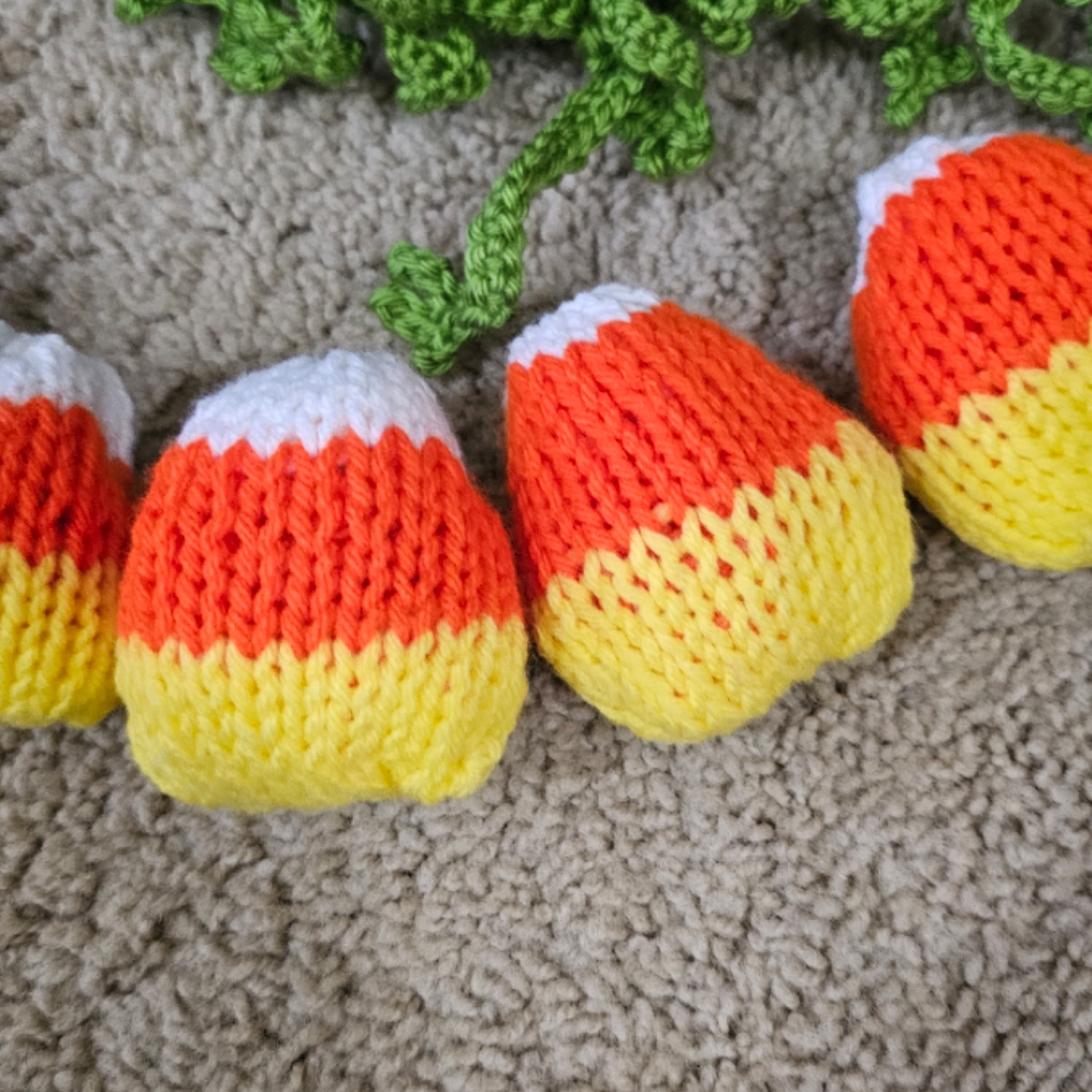 Candy Corn – Crafty Turtle